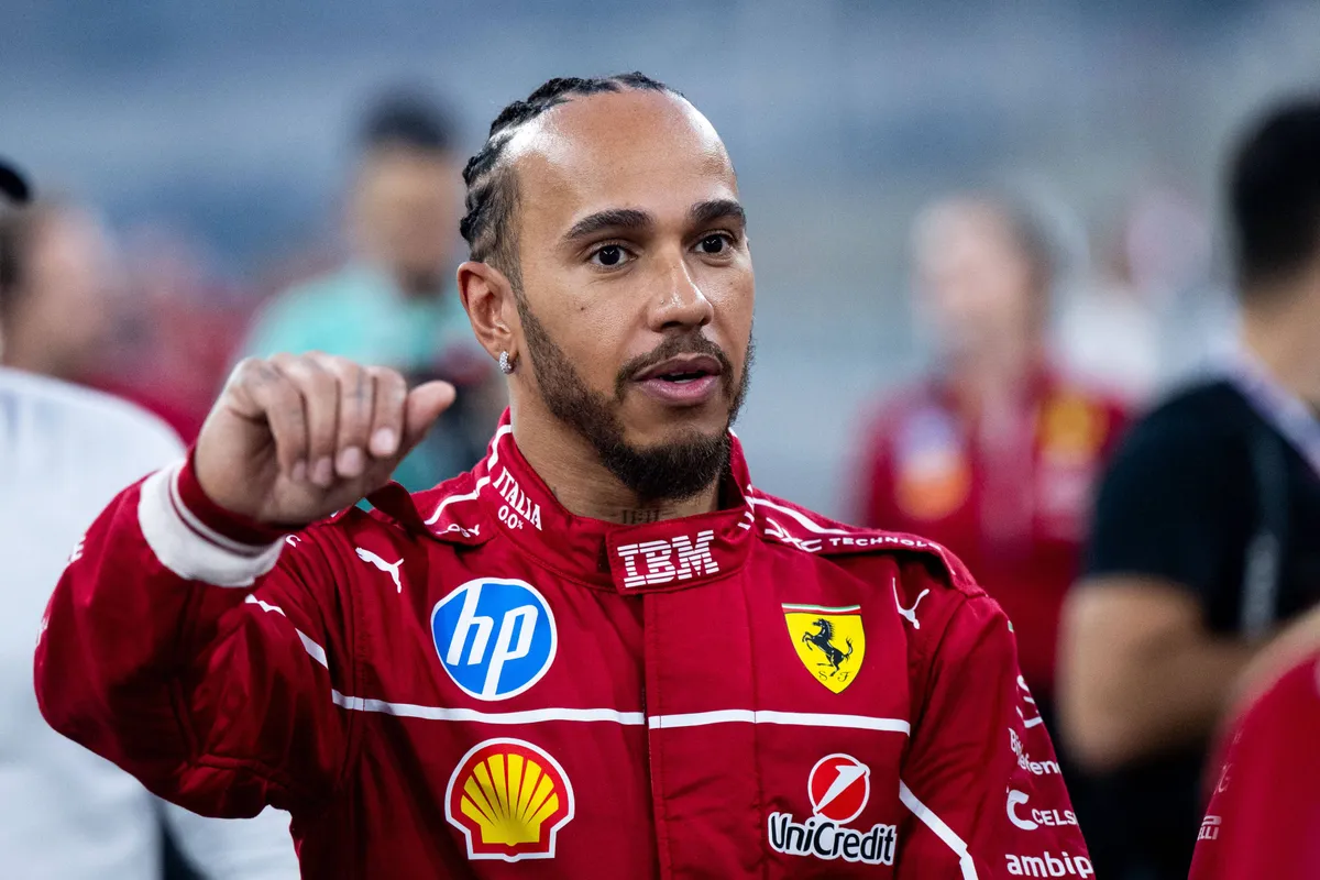 Ex-vertrouwenspersoon van Lewis Hamilton maakt markante overstap naar ...
