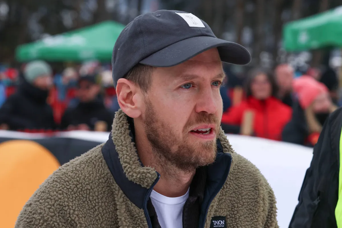 Sebastian Vettel wijst topfavoriet aan voor 2026 F1-titel | GP33