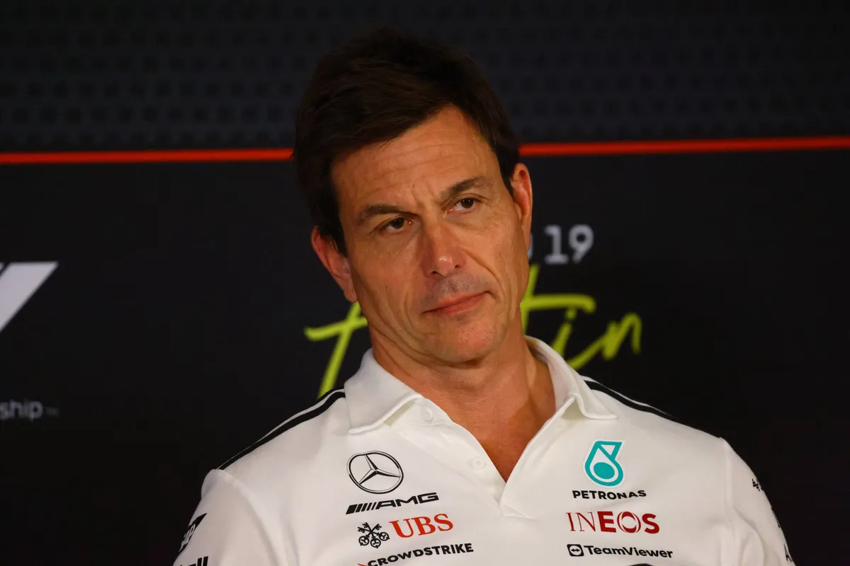 Toto Wolff haalt uit naar F1-fans in Japan | GP33