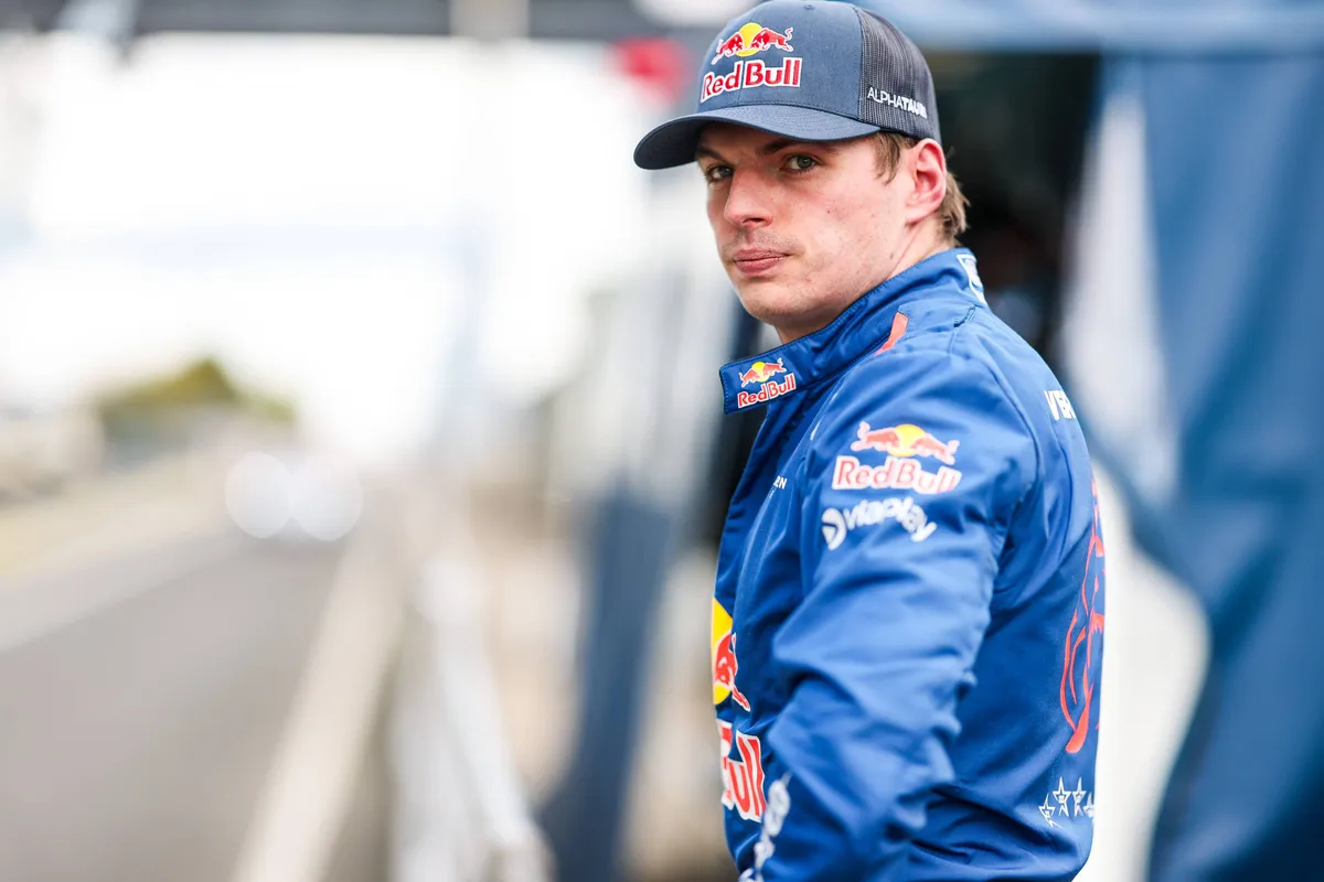 Stewards komen met verklaring na uitdelen van straf aan Verstappen ...