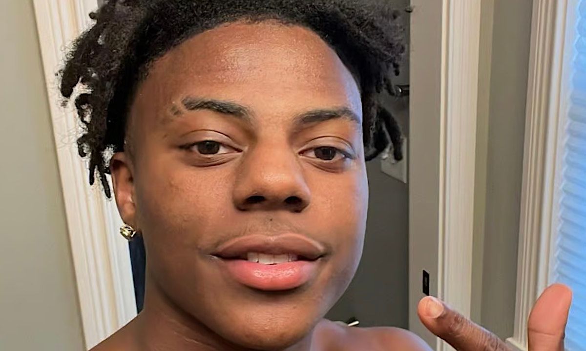 IShowSpeed laat meer zien dan bedoeld tijdens livestream