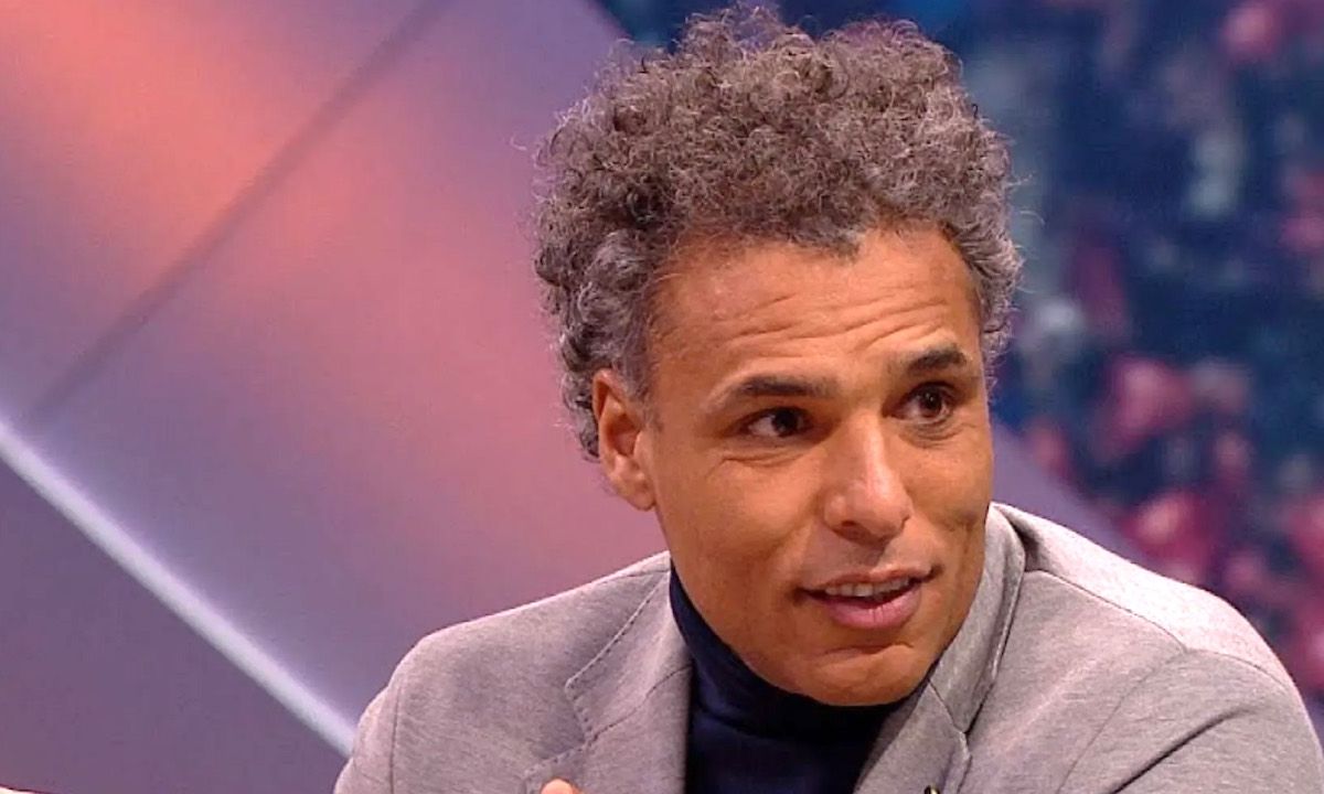 Breaking: Ajax-trainer Maurice Steijn klaagt Pierre van Hooijdonk aan! Breaking: Ajax-trainer Maurice Steijn klaagt Pierre van Hooijdonk aan!