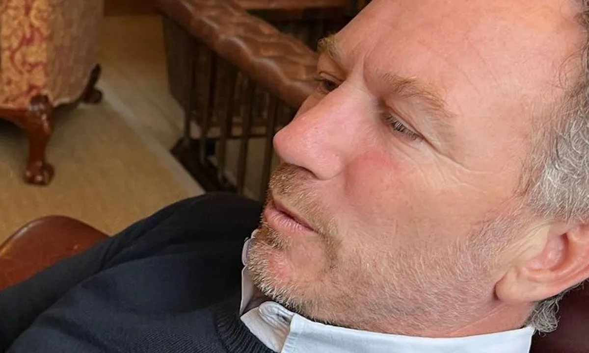 Gelekt: de vieze appjes van Christian Horner aan een medewerker | LOESOE