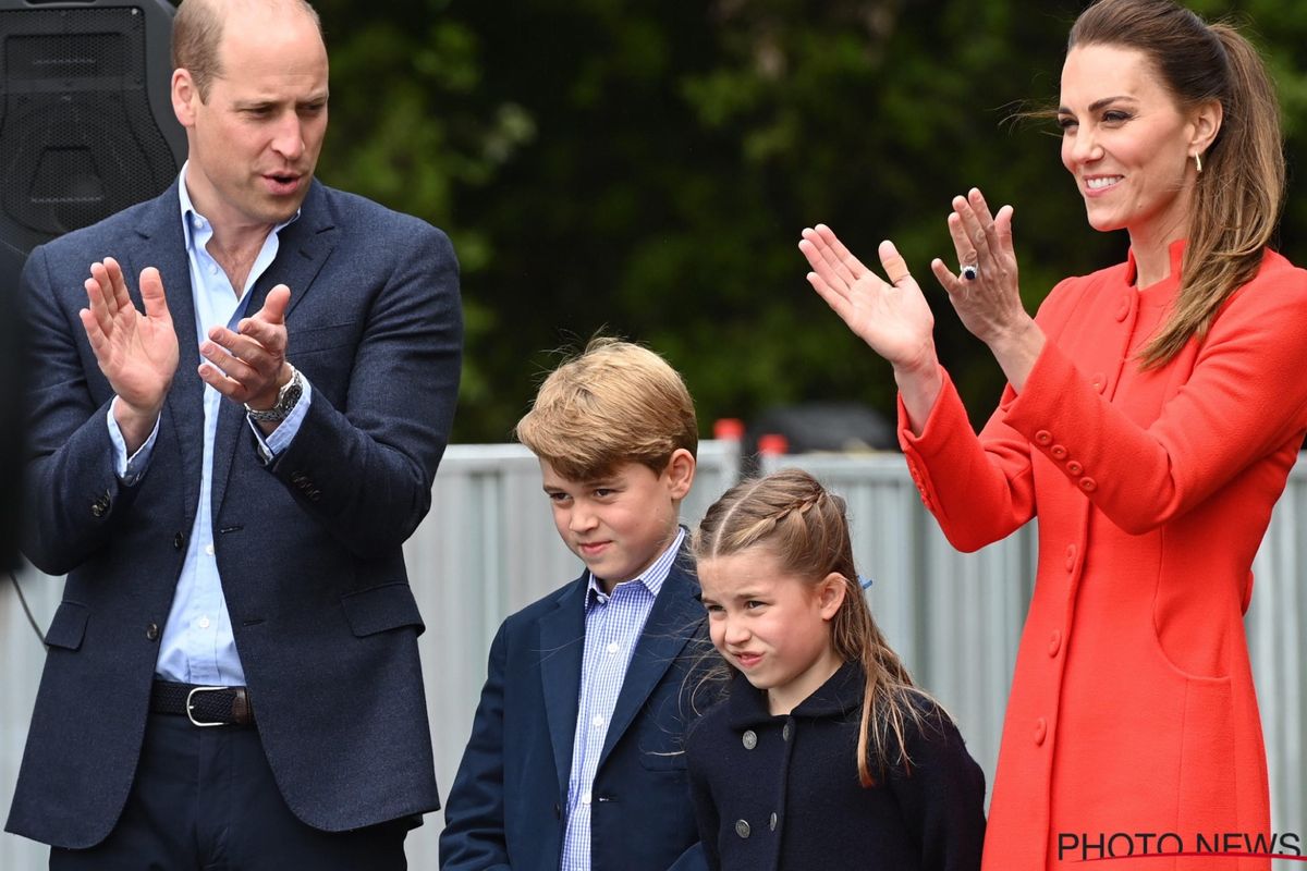 Prins William en Kate delen nieuwe schattige foto van hun kinderen om ... Prins William en Kate delen nieuwe schattige foto van hun kinderen om ...