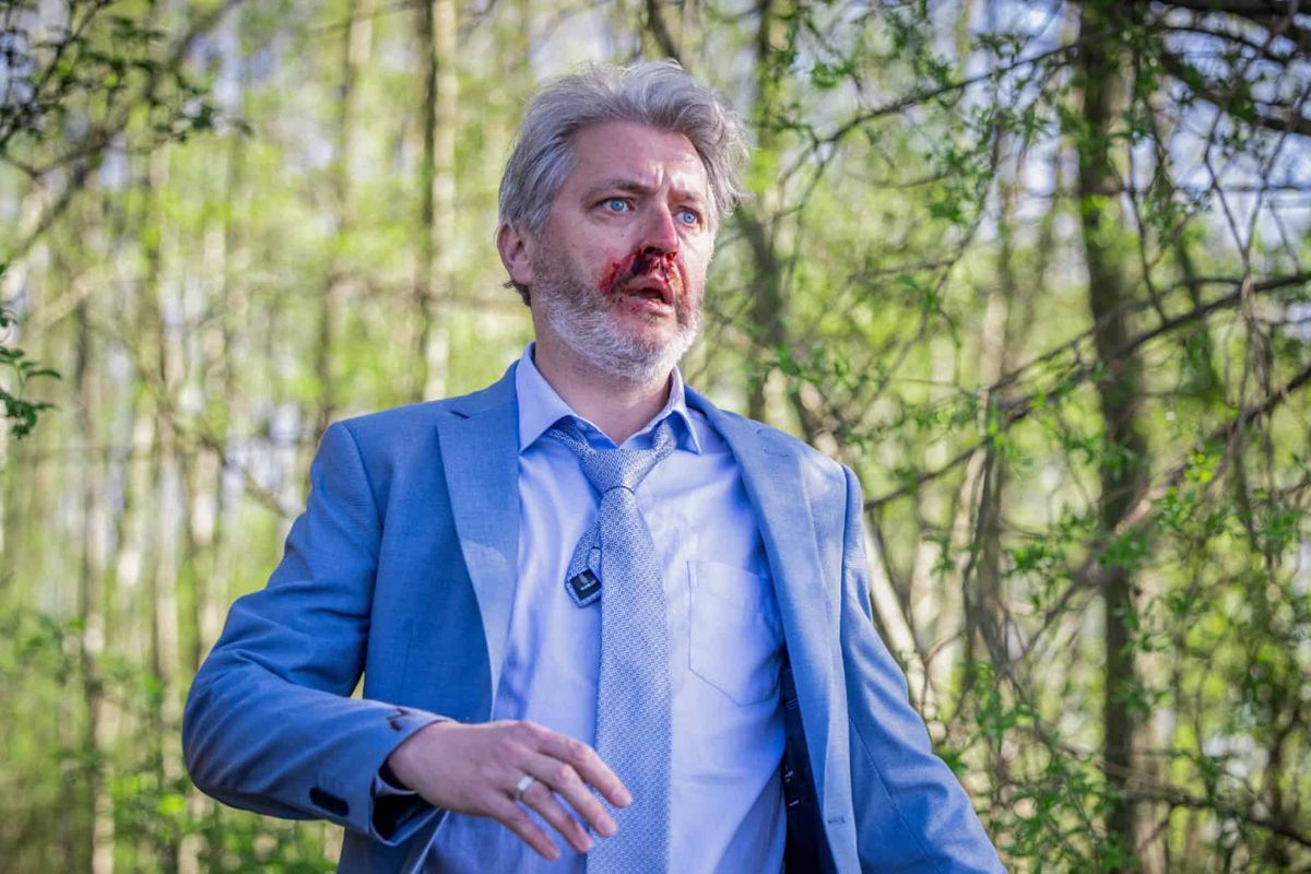 Lars keert deze week eindelijk terug in 'Familie': Kürt Rogiers deelt ...