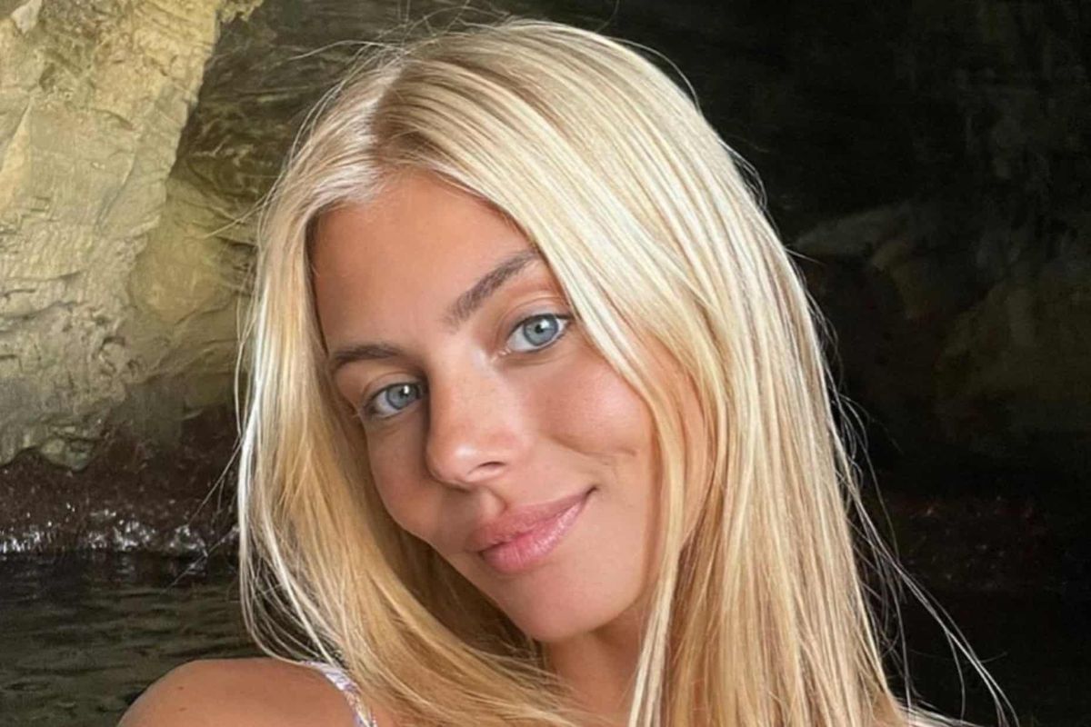 Mishel Gerzig gooit opnieuw al haar troeven in de strijd op sexy bikinifoto