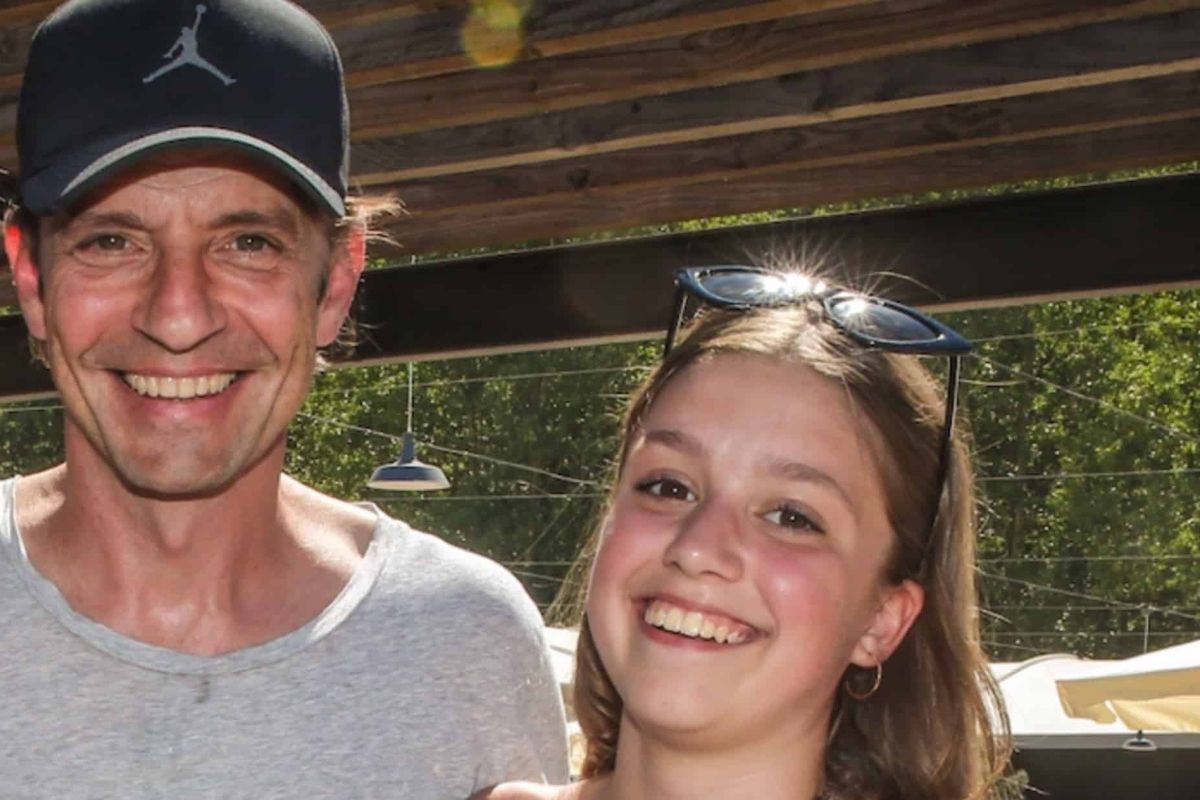 Zita Wauters moet wat kwijt over Koen Wauters: "Wat mijn papa allemaal wel niet uitsteekt..."