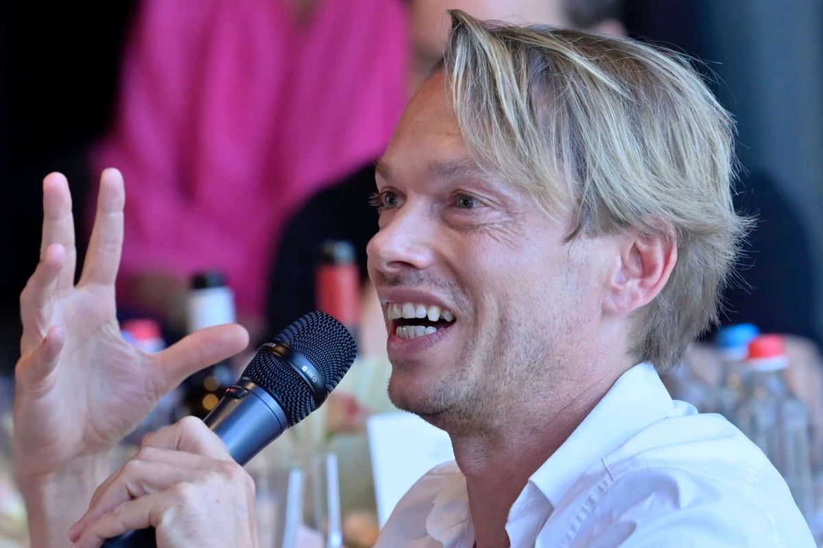 Regi Penxten komt met straffe onthulling over nieuw lief: "Eigenlijk ...