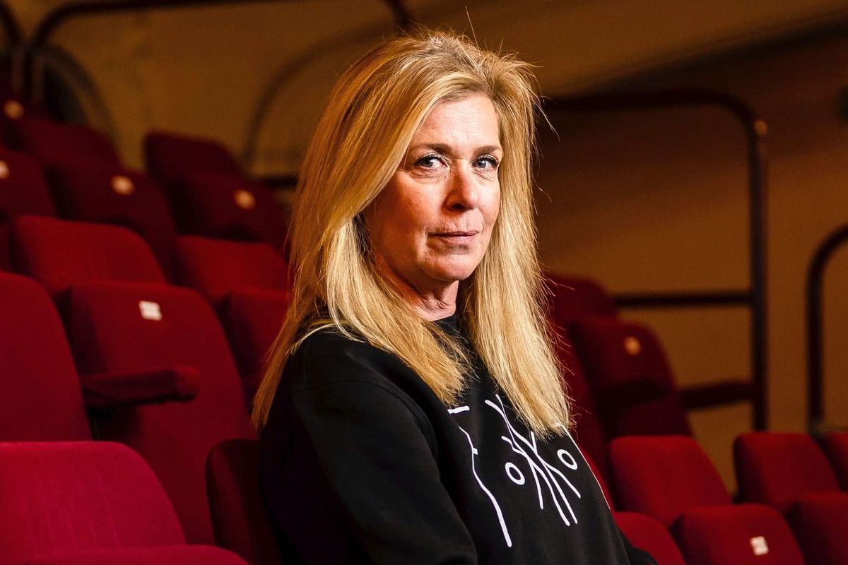 Actrice Barbara Sarafian stelt haar charmante zoon Julian voor: "Knappe ...