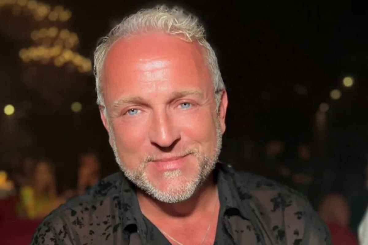Presentator Gordon ziet er plots totaal onherkenbaar uit: Presentator Gordon ziet er plots totaal onherkenbaar uit: