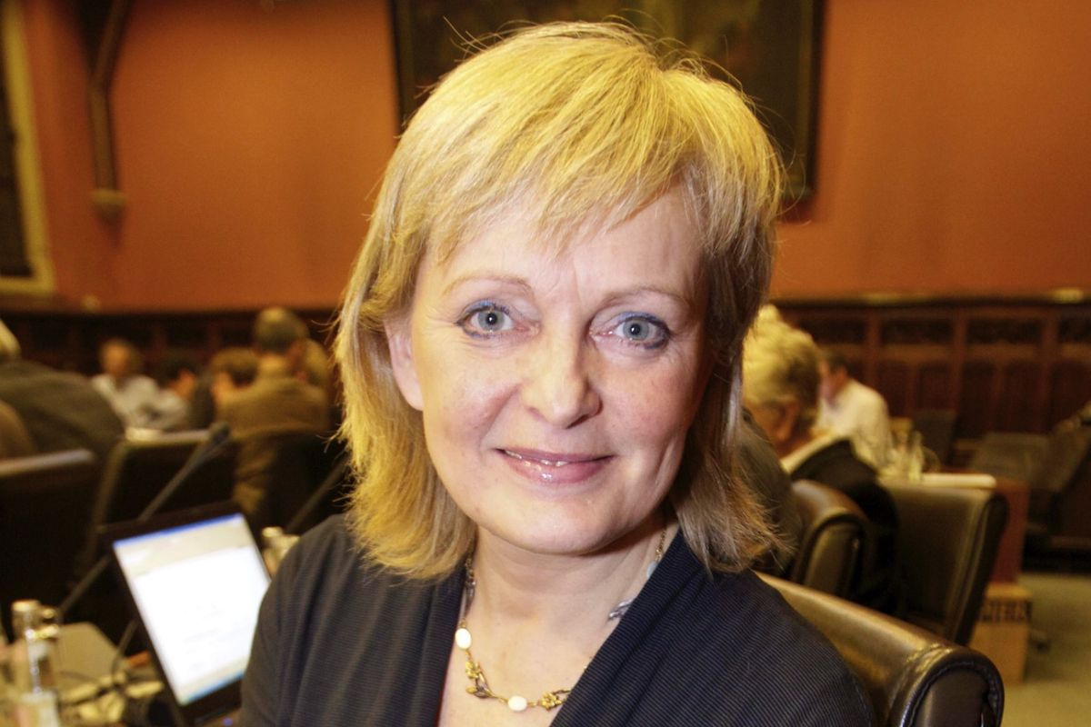 Soapactrice Mieke Bouve (61) verliest echtgenoot: "Ik ben een stukje ...