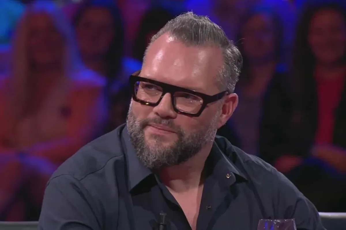 Comedian Alex Agnew (50) krijgt nog meer slecht nieuws te horen van de ...