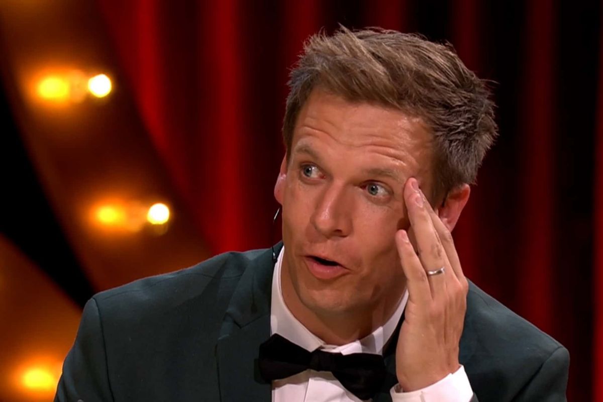 Presentator James Cooke krijgt compleet onverwacht triest nieuws te ...