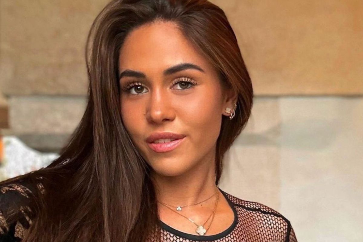 Sarah Puttemans maakt het bloedheet in bikini en deelt kiekjes van ...