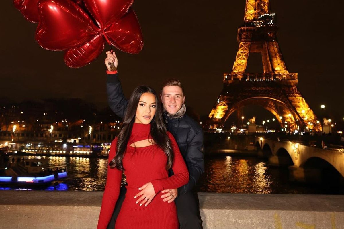 Remco Evenepoel en zijn vrouw Oumi Rayane maken heuglijk nieuws bekend