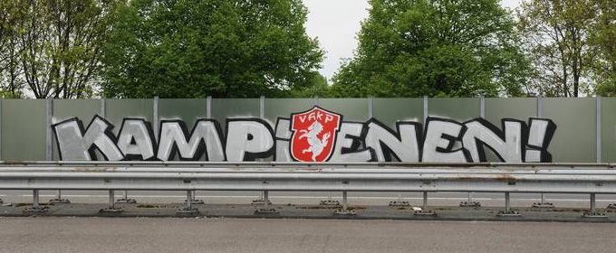 Heracles supporters vernielen kampioensgraffiti FC Twente