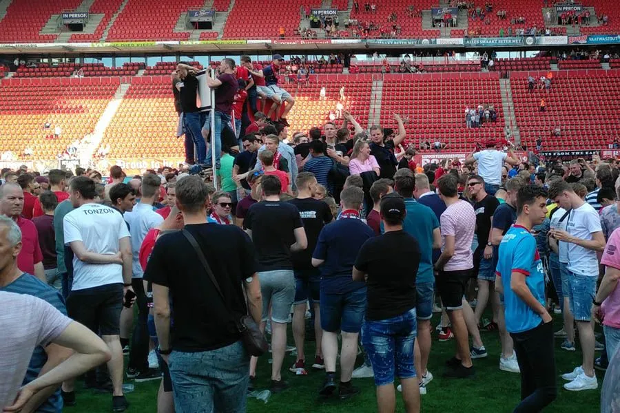 Vak P maakt meer dan 10.000 over aan 'boetepot' voor boete pitch ...