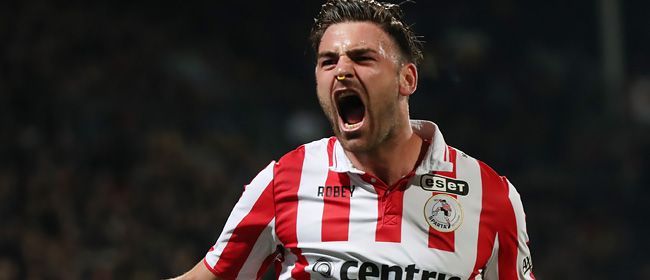 'Sparta verdediger Sander Fischer in beeld bij FC Twente'