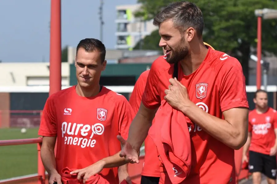 Hoe vergaat het de spelers die vertrokken na de degradatie van FC Twente? | Twenteinsite.nl