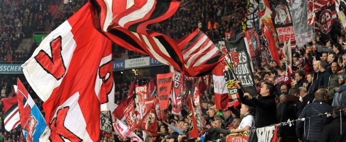 Video: Grandioze sfeeractie ULTRAS Vak P