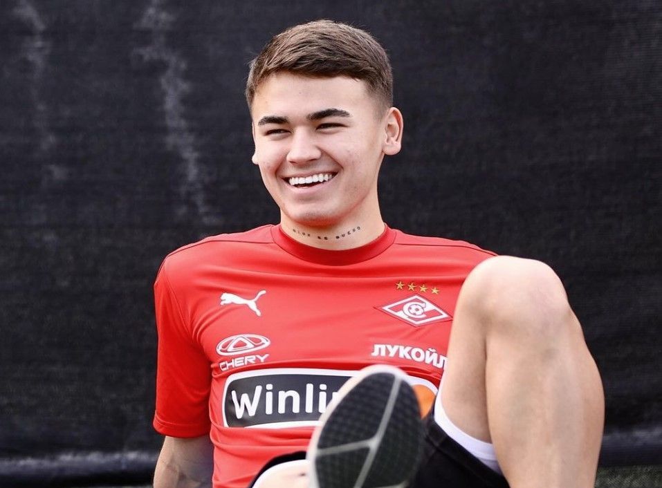 In beeld: Promes heet Ugalde welkom voor eerste training bij Spartak Moskou