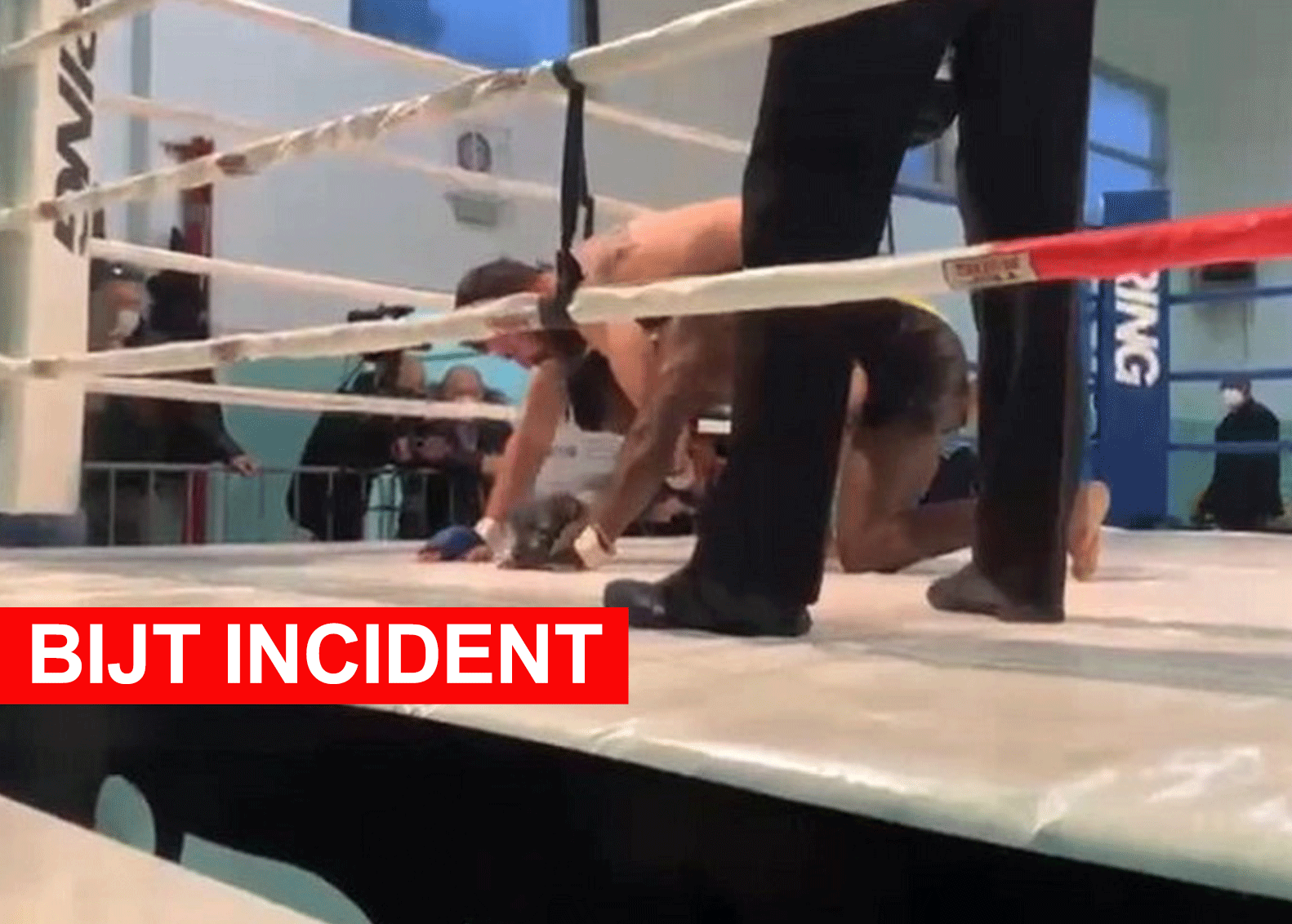 Bijter neemt hap uit arm tijdens MMA-wedstrijd (video)