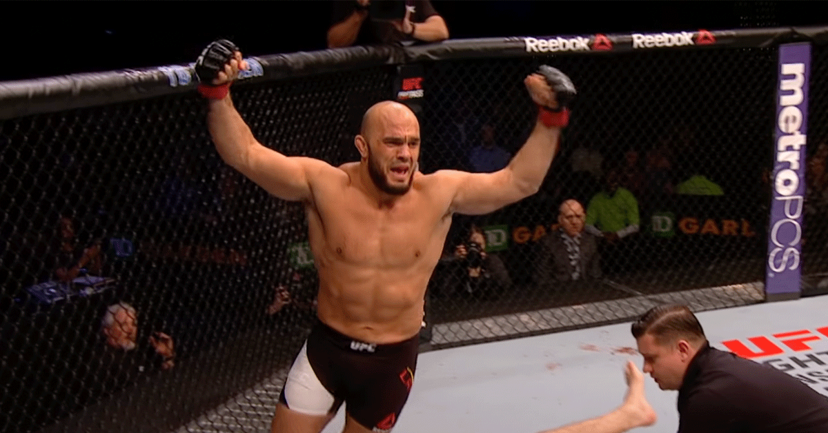 Ziek! UFC-vechter Latifi geschorst na toegeven besmetting