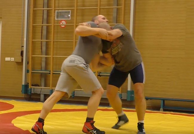 VIDEO | Heeft het worstelen nog wel een toekomst in Nederland?