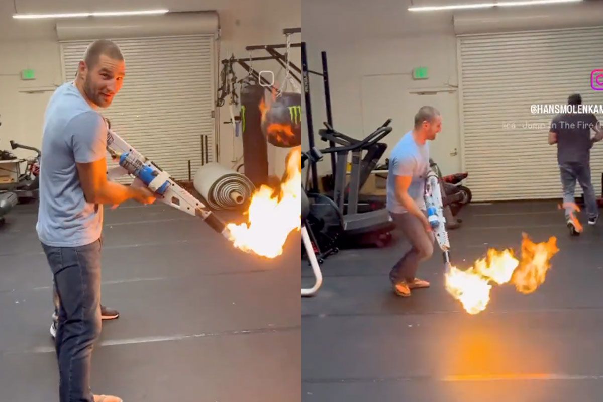 'De fik erin!' UFC-ster Sean Strickland met vlammenwerper gaat Monster ...