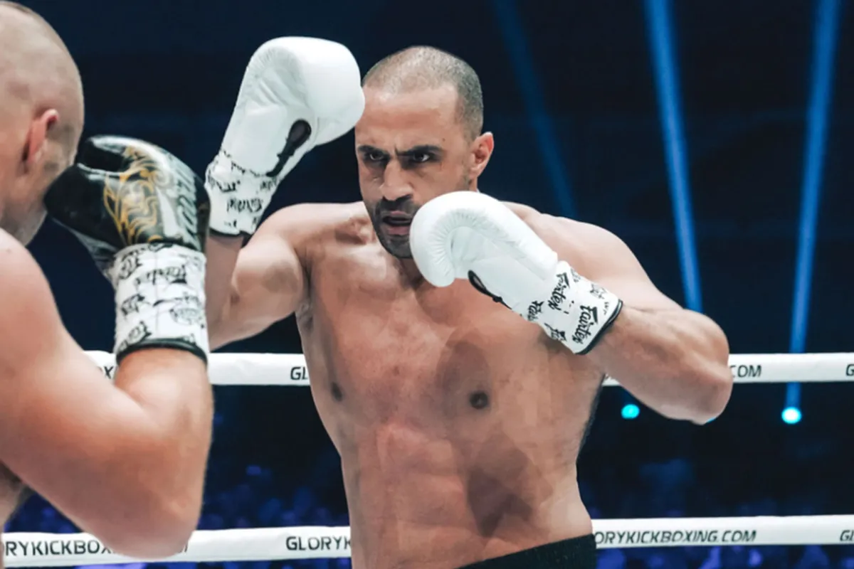 Badr Hari terug in Nederland: 'voorbereiding voor Parijs gevecht ...