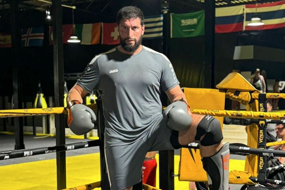 Glory oprichter wil snelle comeback Jamal Ben Saddik: 'Datum en locatie ...