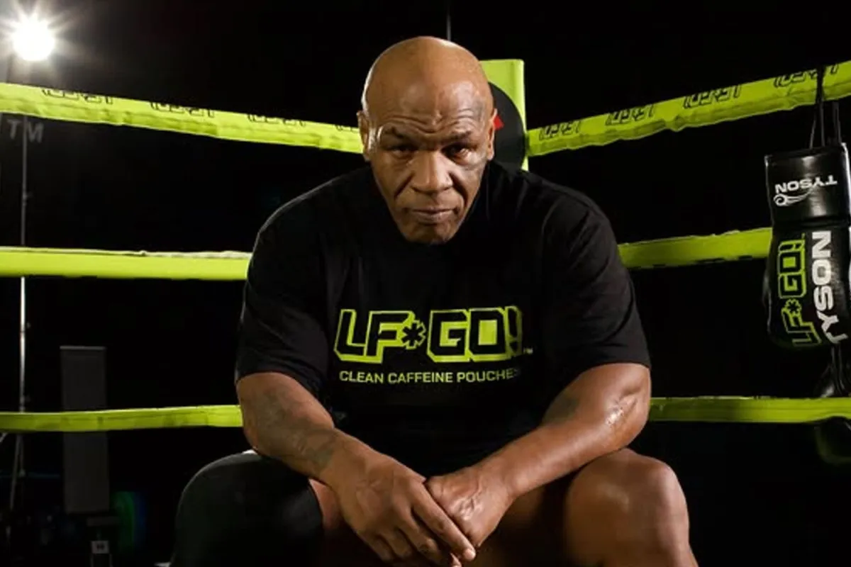 Mike Tyson slaat terug na felle kritiek van mini 'Iron' Mike: 'hij ...