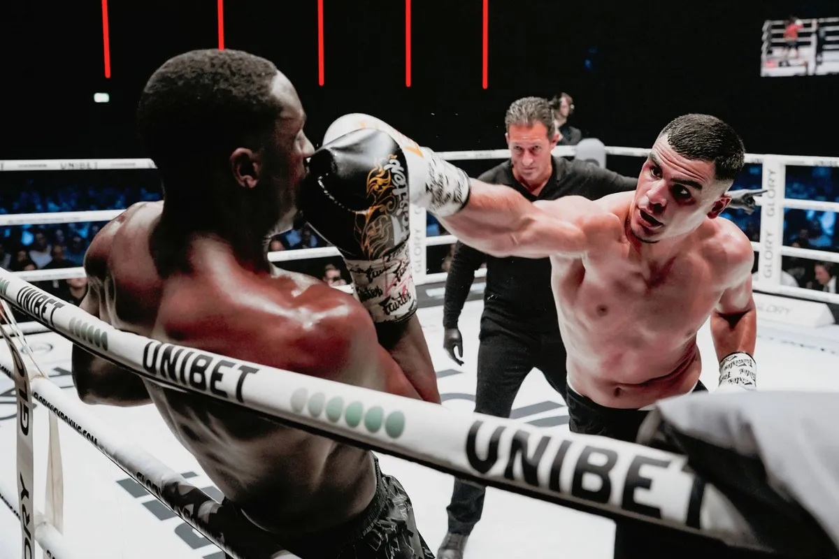 Trash talk werkte! Dit fluisterde Cem Caceres in Kromah’s oor tijdens ...