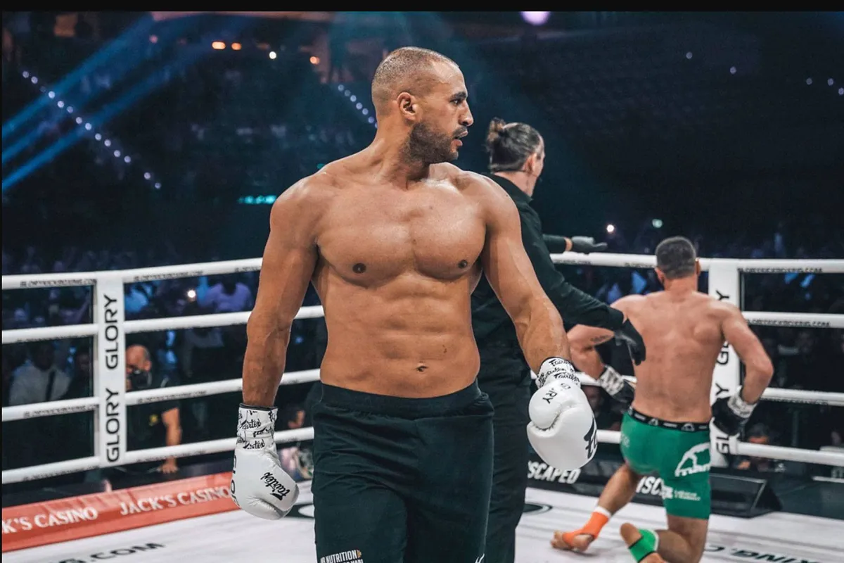 Is Badr Hari nog relevant in het topkickboksen? | Vechtsport info
