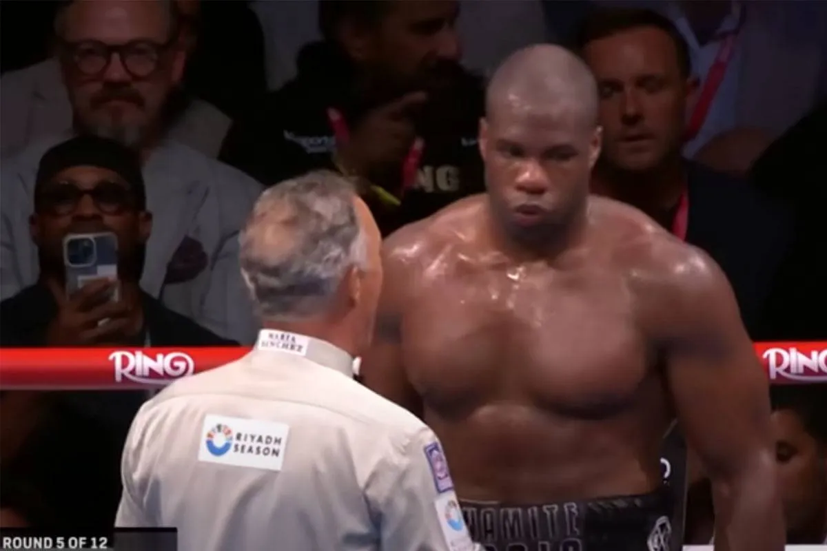Dit is waarom Daniel Dubois verloor via zware knock-out tegen Usyk ...