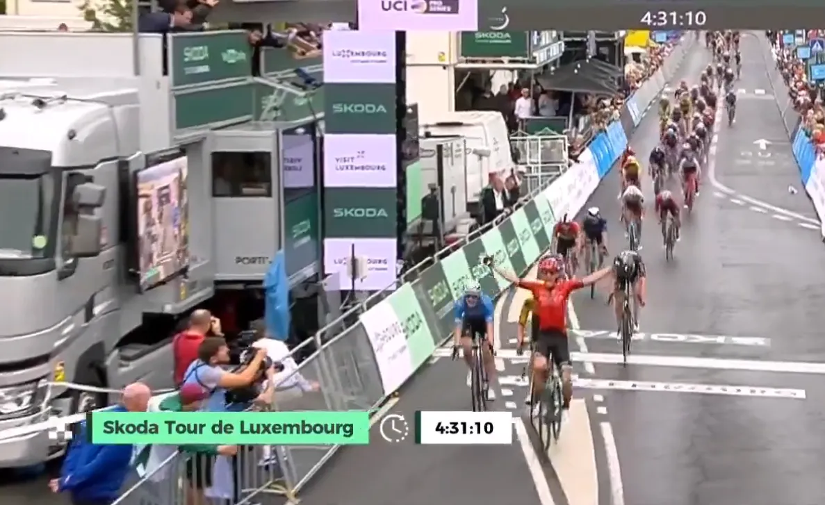 Biermans klopt in Luxemburgs waterballet verrassend Kragh Andersen en ...