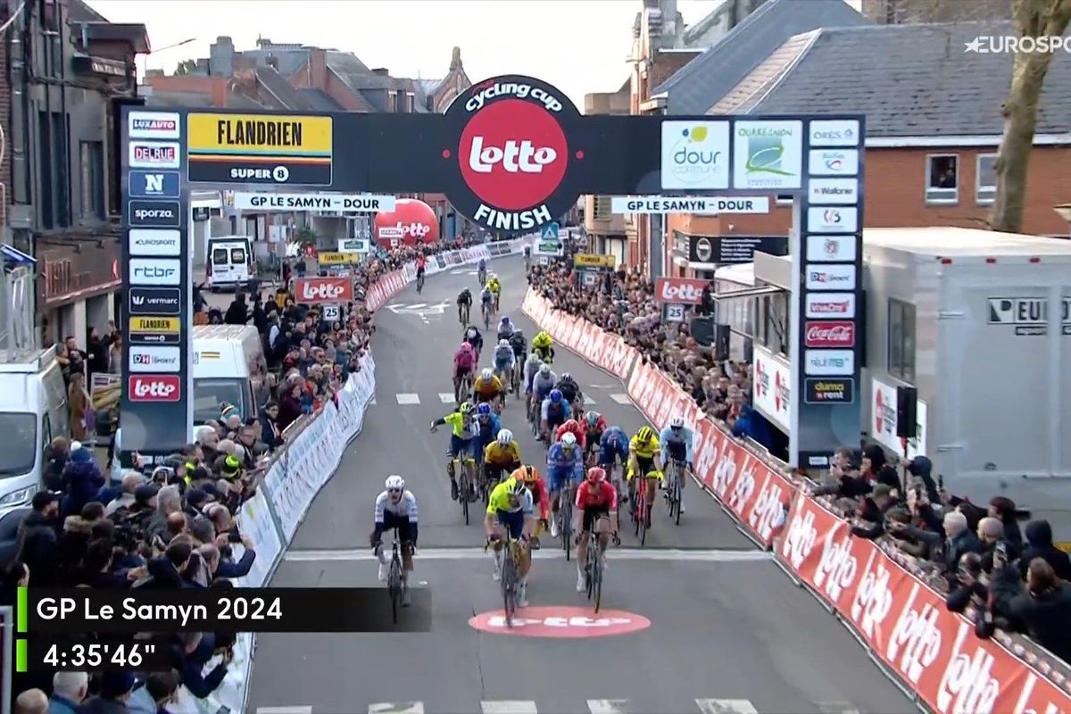 Laurenz Rex klopt UAE-diamant Morgado in milimetersprint in GP Le Samyn ...