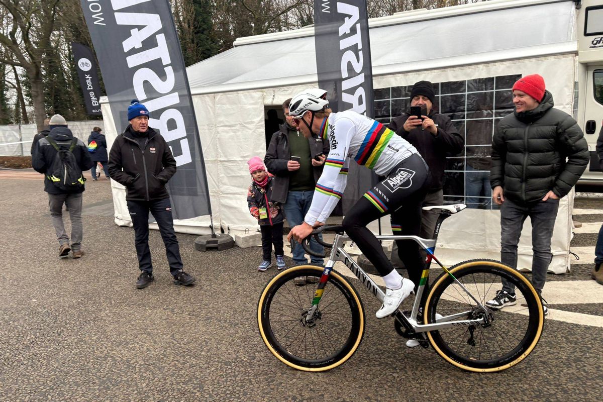 Mathieu van der Poel explains Namen-Antwerp difference through deal ...