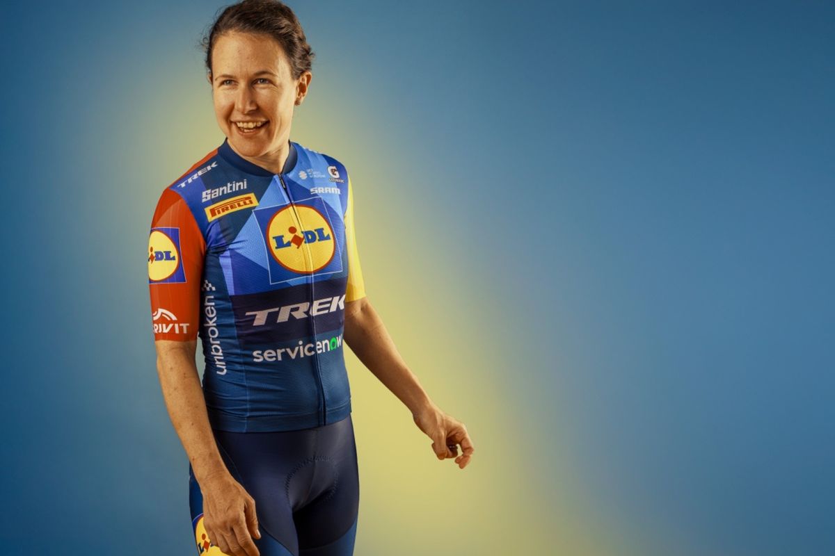 Women's peloton will lose an icon after 2026: Amanda Spratt will end ...