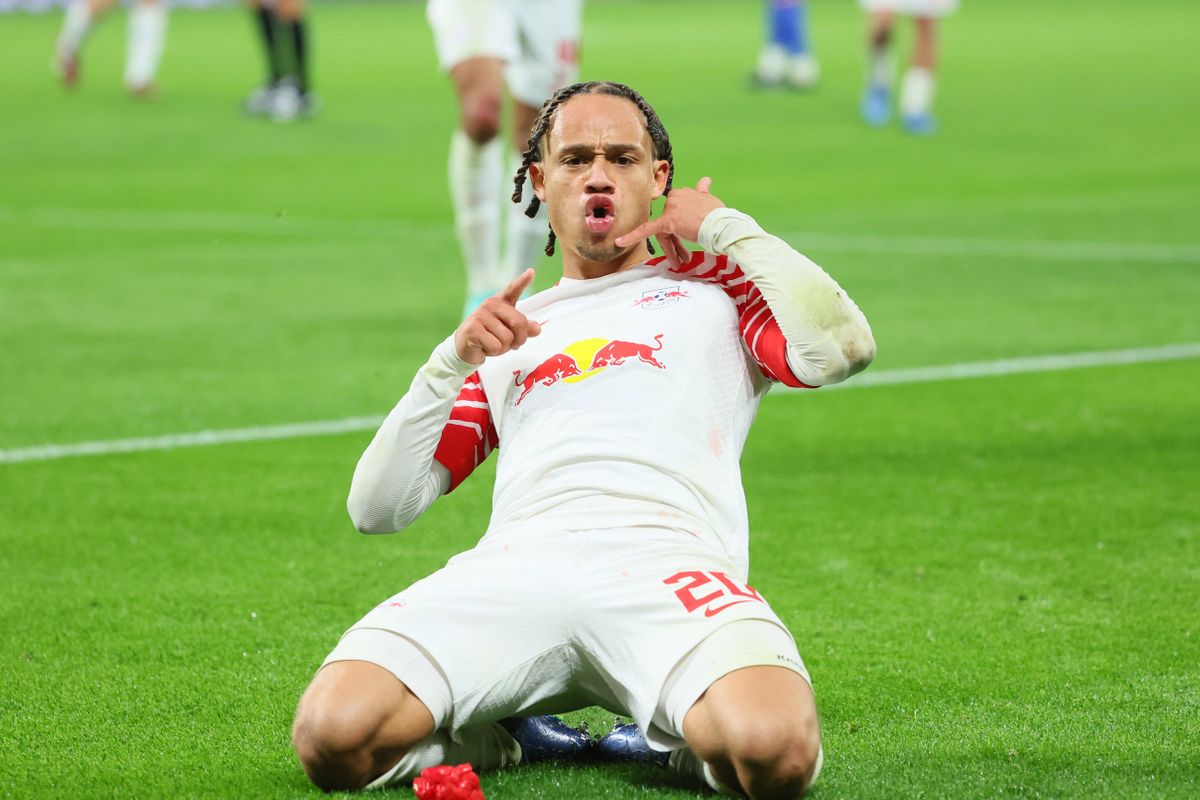 Transferperikelen: Simons geniet interesse uit alle windstreken: 'Knoop ...