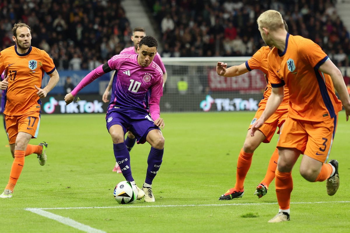Driessen ziet één Oranje speler duidelijk door het ijs zakken: 'Kan ...