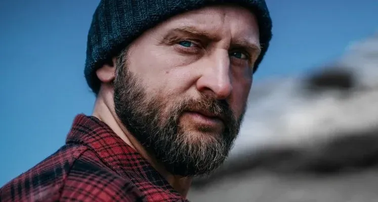 Netflix-kijkers lyrisch over nieuwe serie Forst: "Graag een seizoen 2 ...