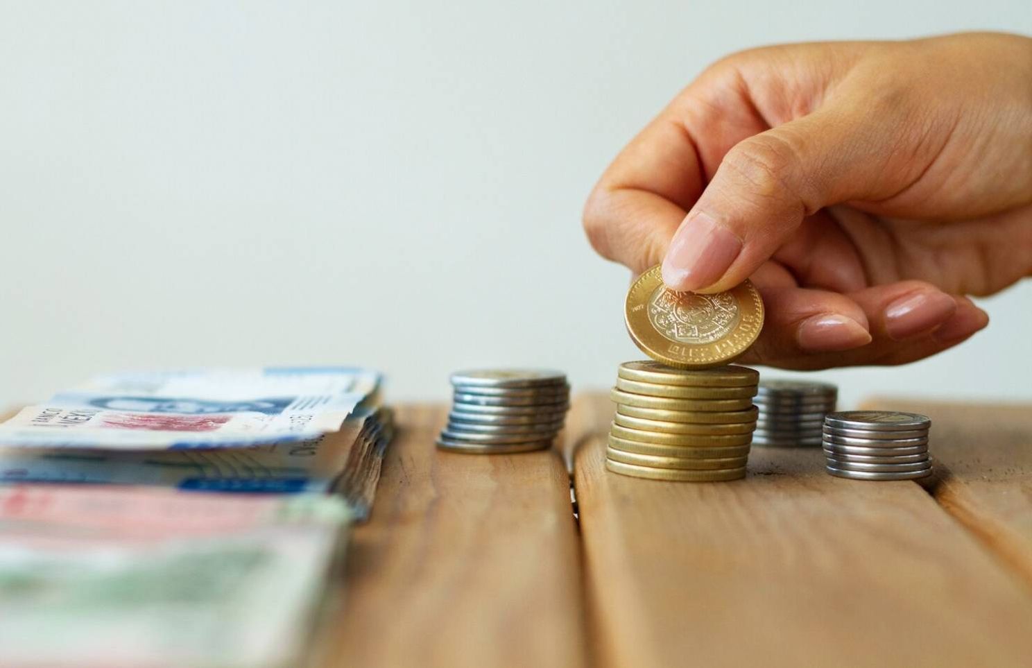 Verrassende cijfers: Dit is hoeveel geld er in 2025 op de gemiddelde ...