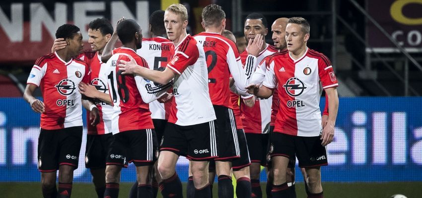 FOTOSPECIAL | Feyenoord-shirts door de jaren heen | FR12.nl