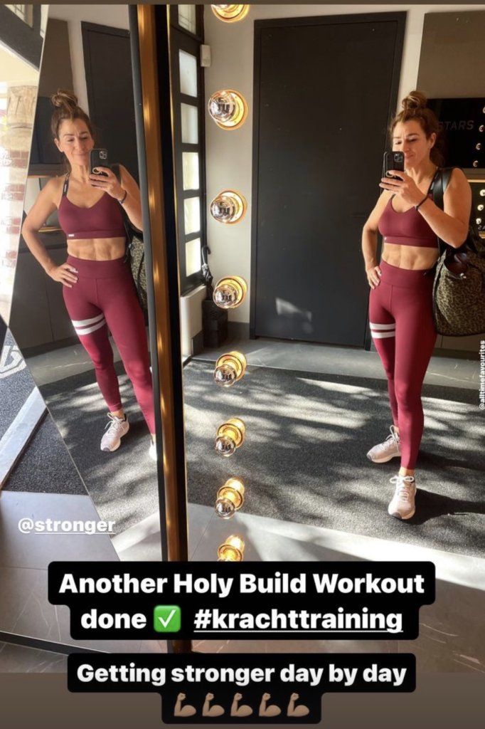 Quinty Trustfull (51) laat vol trots gespierd lichaam zien | LOESOE