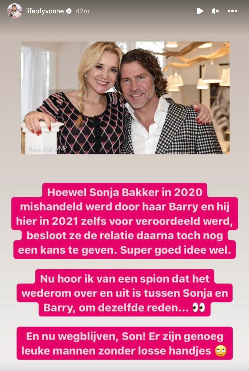 'Sonja Bakker heeft weer klappen gekregen' | LOESOE