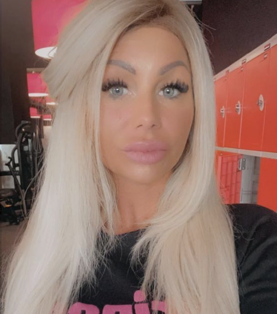 Barbie en haar vriend gaan viraal door "intro natuurfilm"