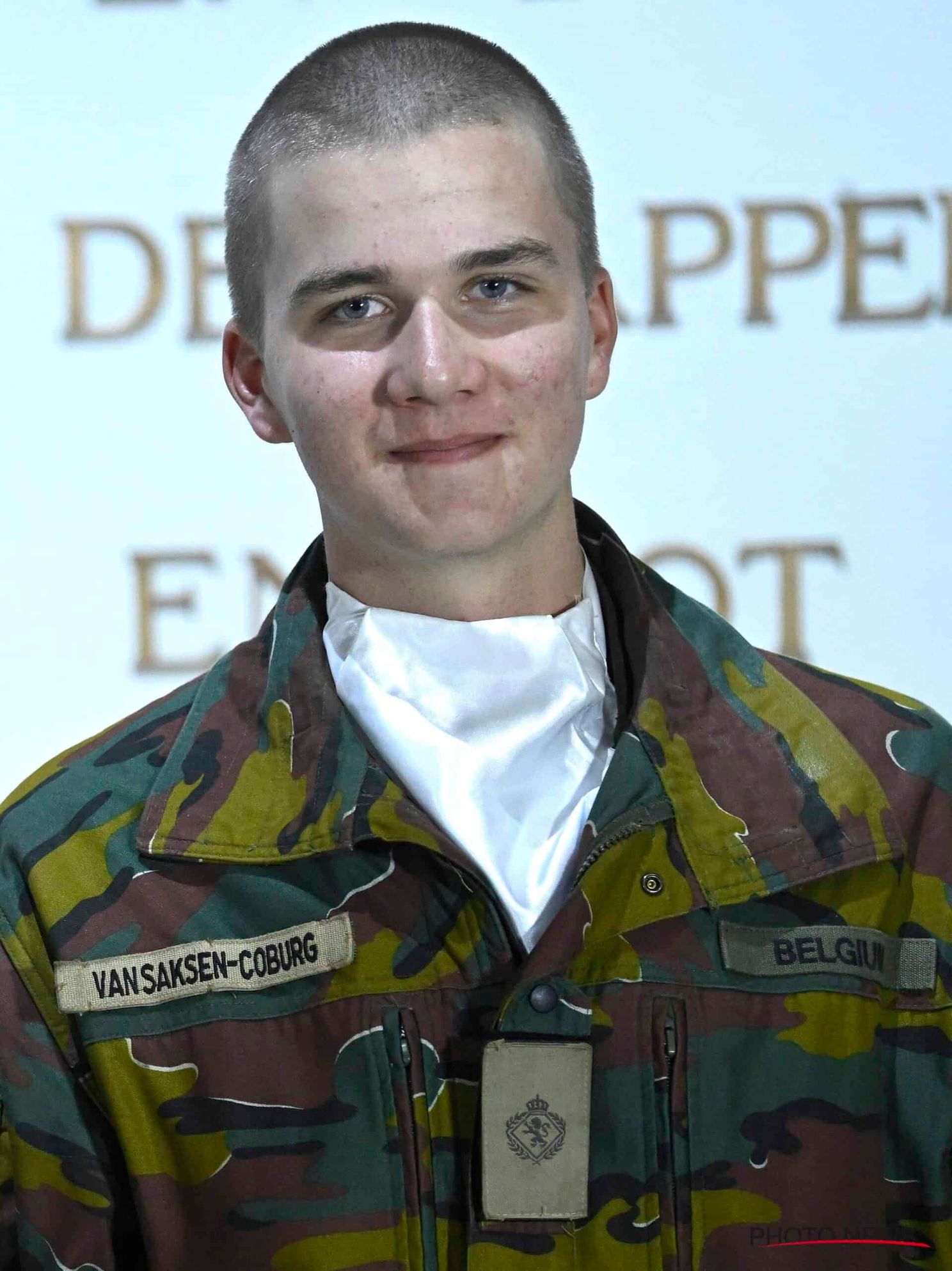 Prins Gabriël ziet er plots totaal onherkenbaar uit: dit is er aan de ...