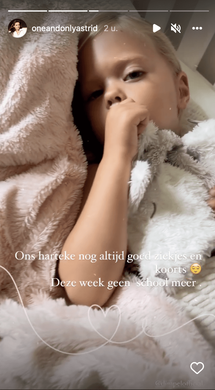Astrid Coppens heeft droevig nieuws over haar dochtertje Billie-Ray ...