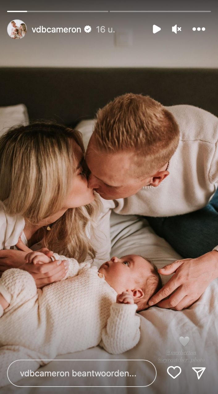 "Wat een mooi gezinnetje": Cameron Vandenbroucke deelt magnifieke ...